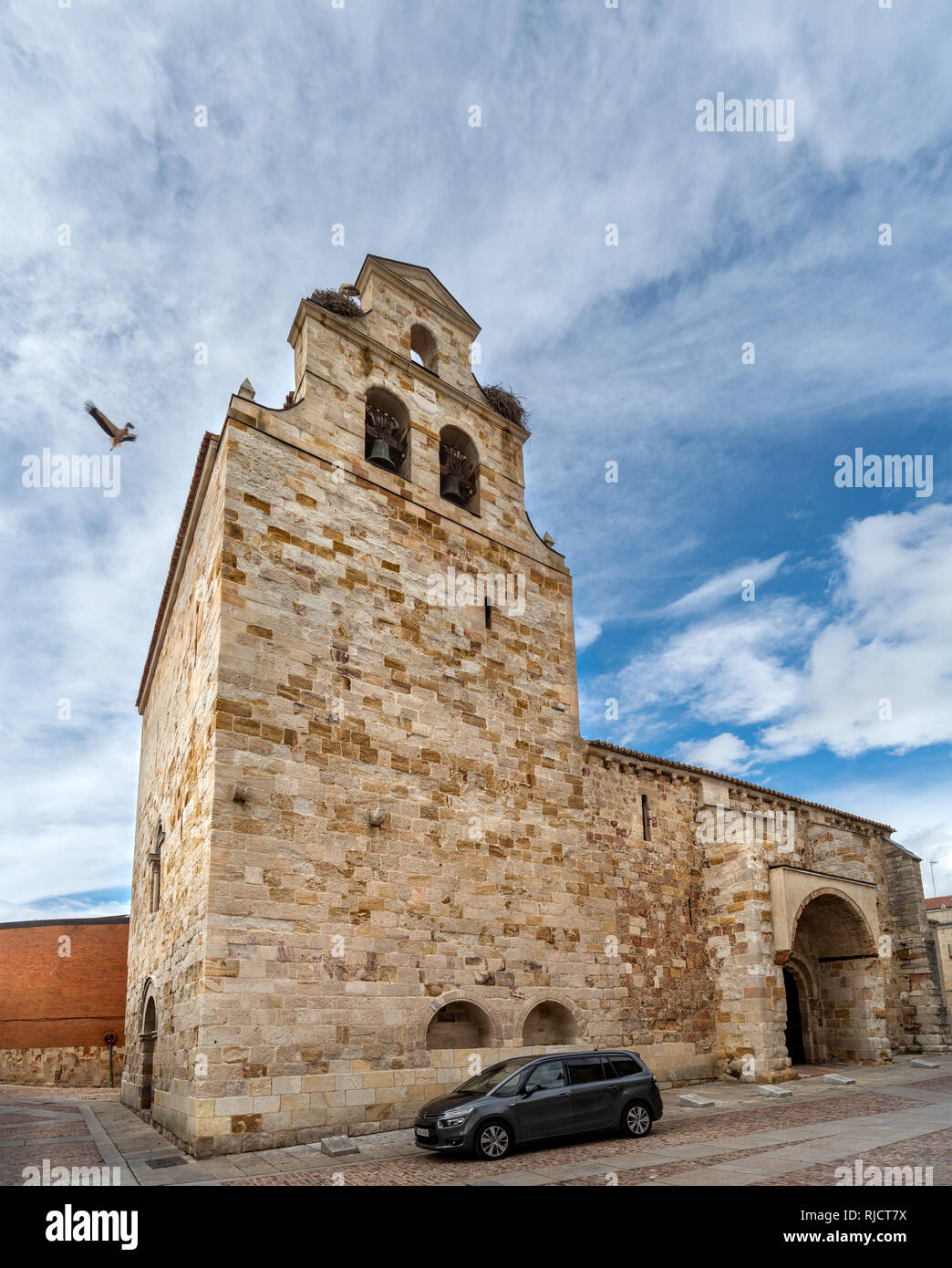 Iglesia de la nueva hi-res stock photography and images - Alamy