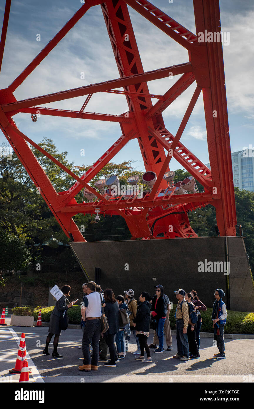 Group tourists japan guide hi-res stock photography and images - Alamy