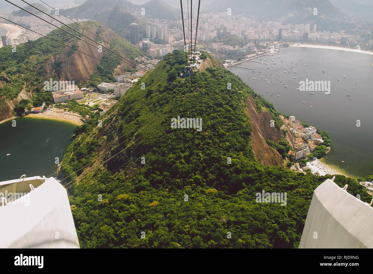 The cable car to Sugar Loaf,Rio de Janeiro,Brazil Stock Photo - Alamy