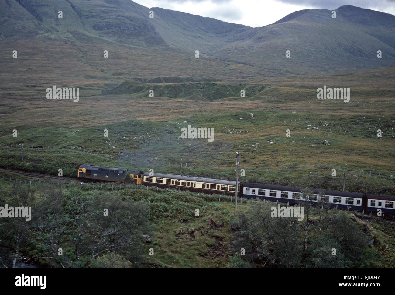 Scotrail train on kyle line hi-res stock photography and images - Alamy