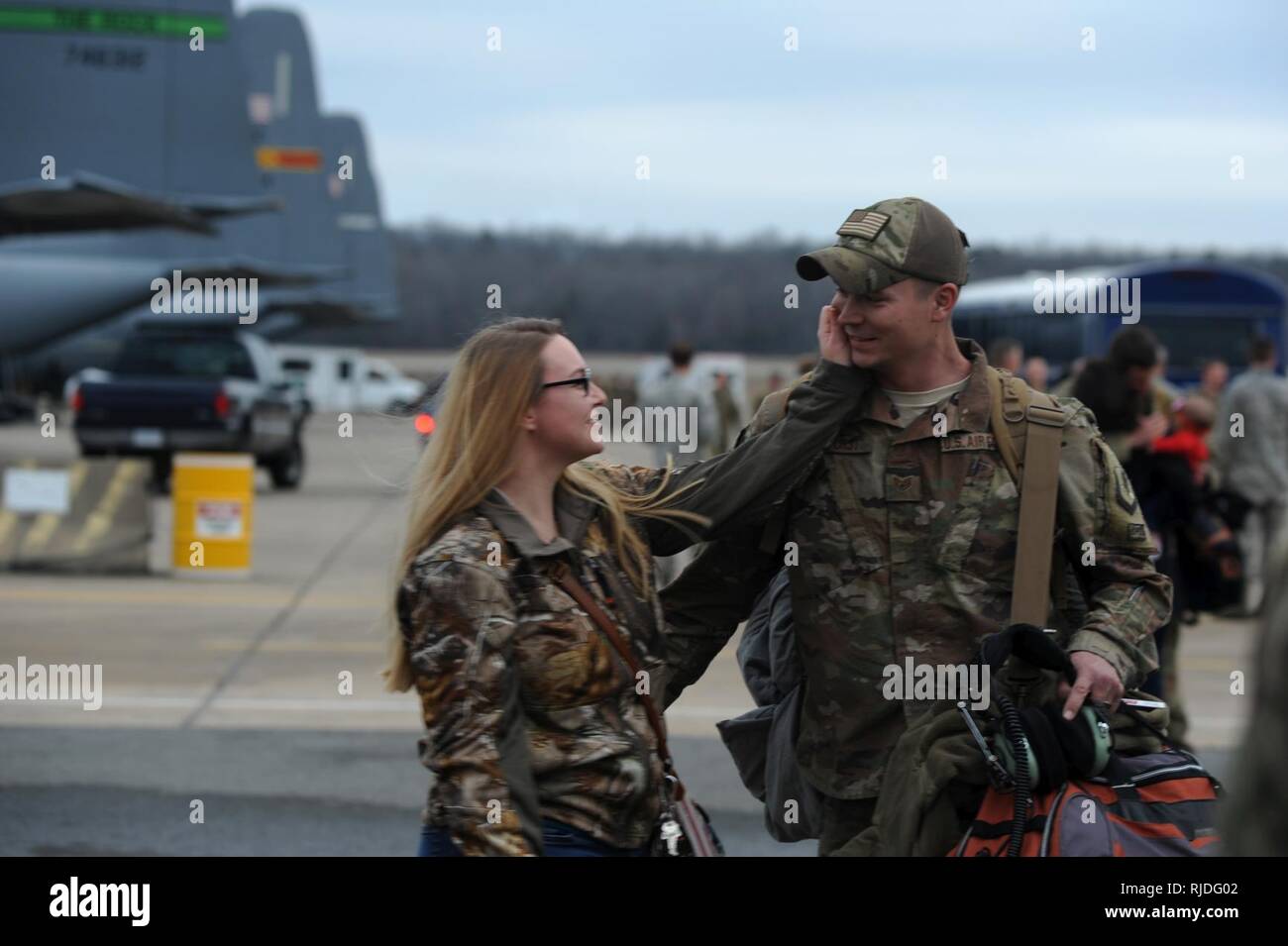 61st airlift squadron hi-res stock photography and images - Alamy