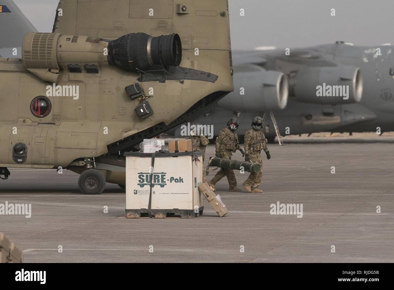 Operation chinook 12 hi-res stock photography and images - Alamy