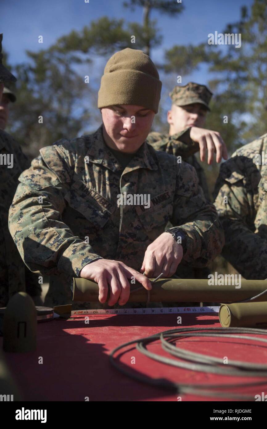 Tnt charge hi-res stock photography and images - Alamy