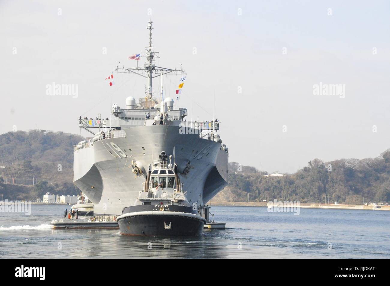 YOKOSUKA, Japan (Jan. 21, 2018) The U.S. 7th Fleet flagship USS Blue ...