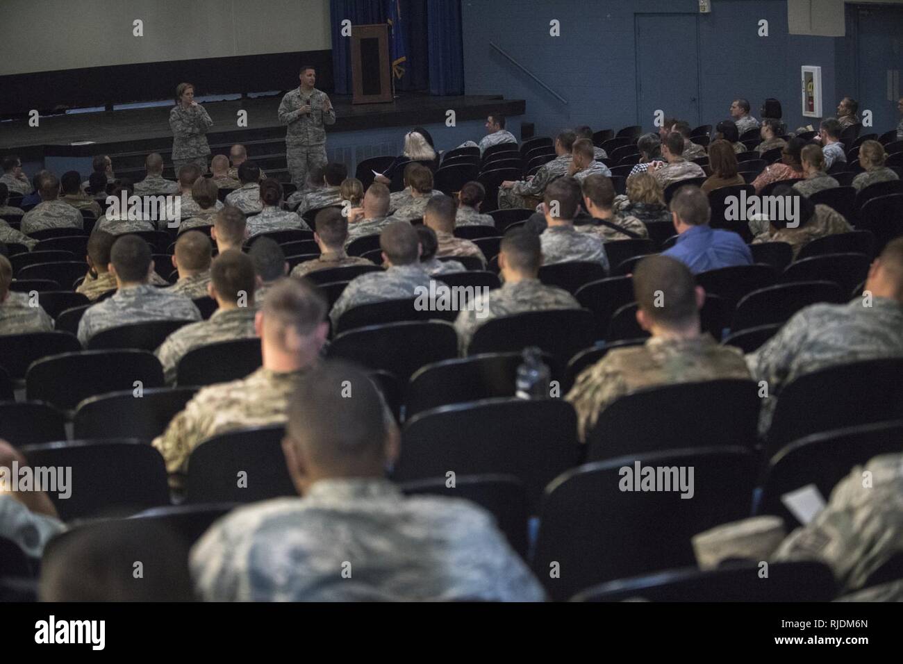 Col jennifer short hi-res stock photography and images - Alamy