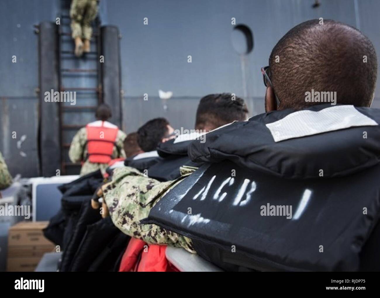 FUJAIRAH, United Arab Emirates (Jan. 18, 2018) U.S. Navy Sailors ...
