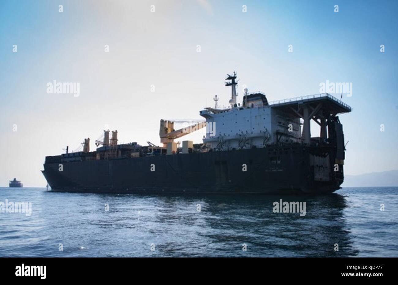 FUJAIRAH, United Arab Emirates (Jan. 18, 2018) USNS 2nd Lt. John P ...