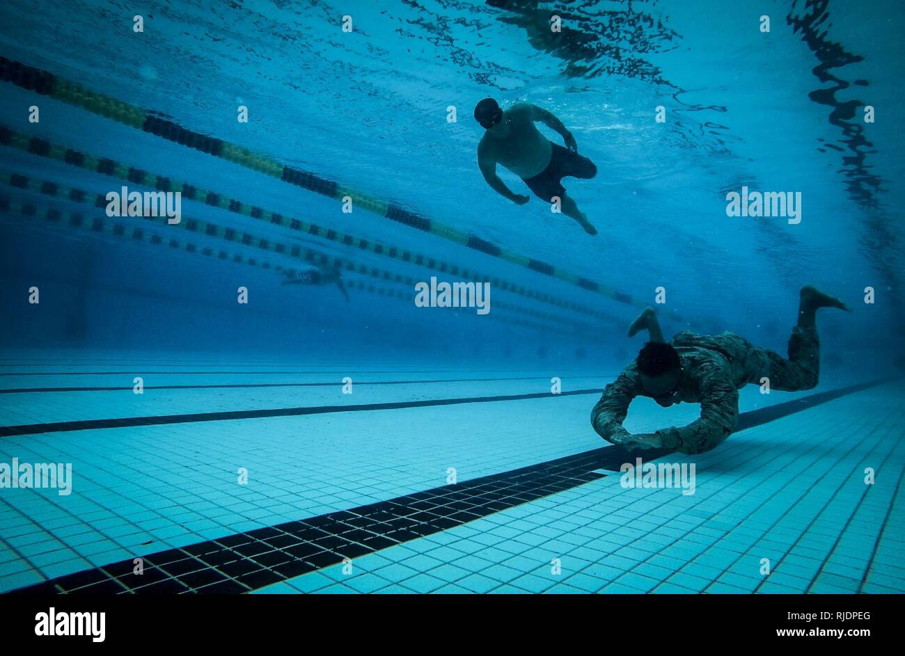 A Basic Reconnaissance Course (BRC) preparation course instructor with ...