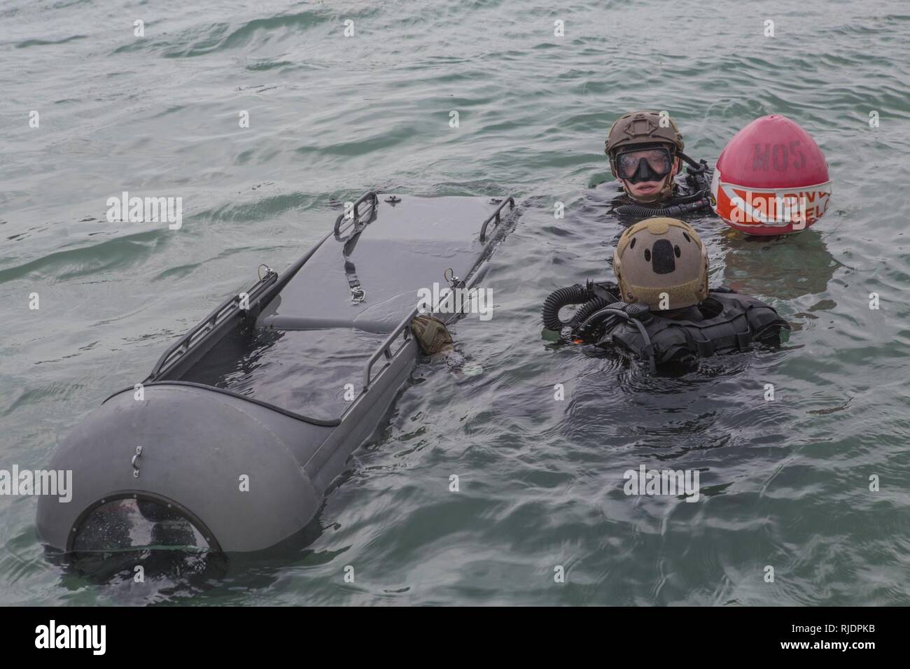 Combatant diver hi-res stock photography and images - Alamy
