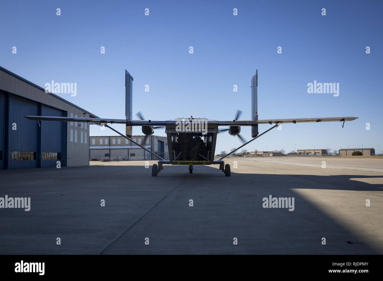 U.S. Marines and Sailors with Charlie Company, 2d Reconnaissance ...