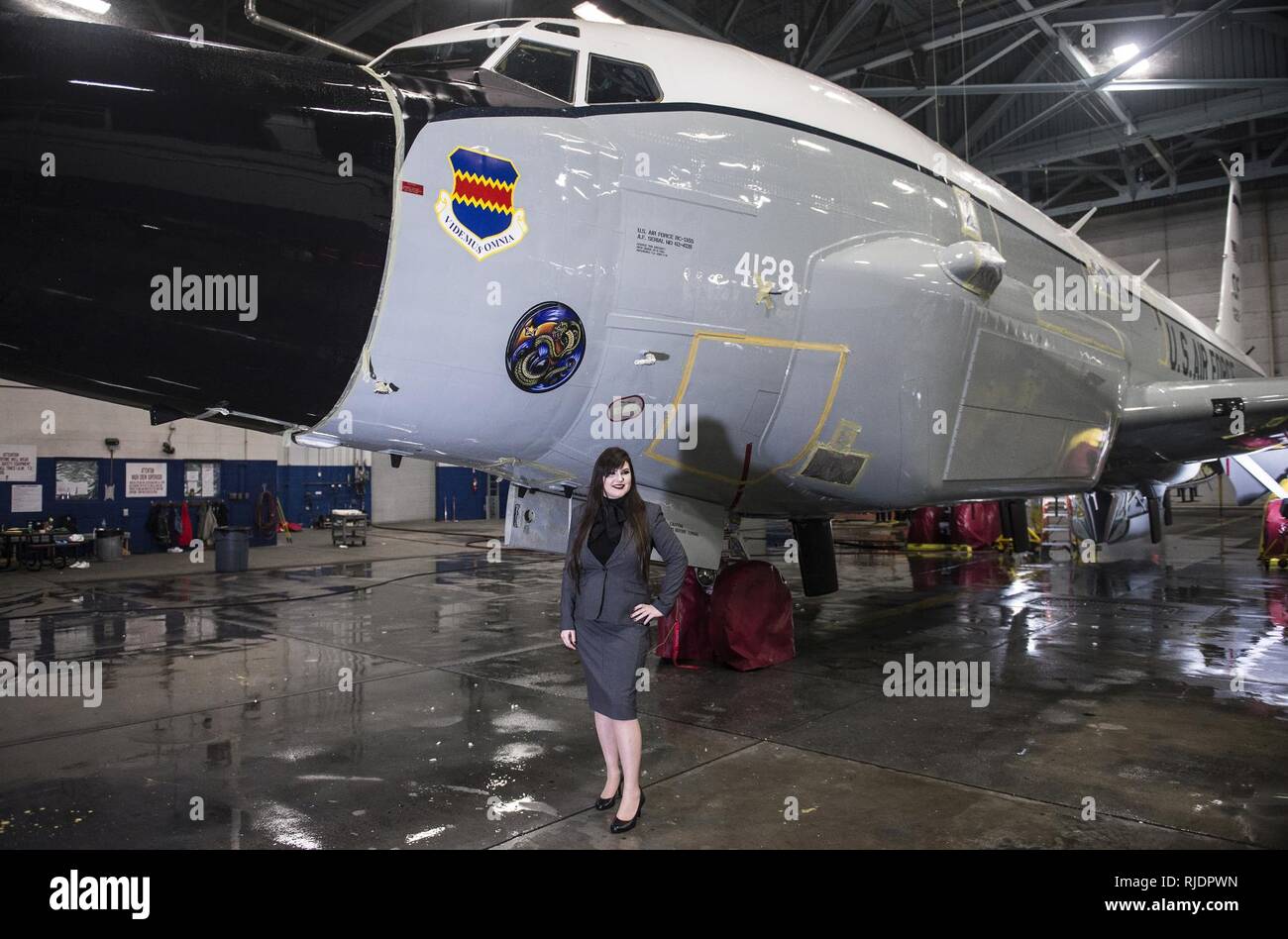 Jerrica Skipper, an artist from Carriere, Mississippi, poses for a ...