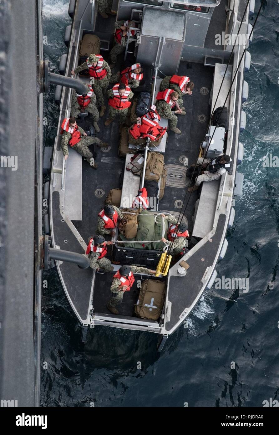 Usns seay hi-res stock photography and images - Alamy