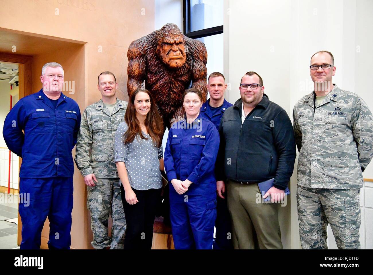 Members of the U.S. Coast Guard 13th District (Seattle) and the Western ...
