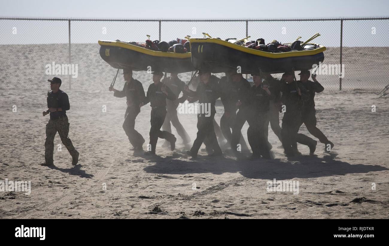 Coronado, Calif., (Jan. 23, 2018) U.S. Navy SEAL candidates participate ...