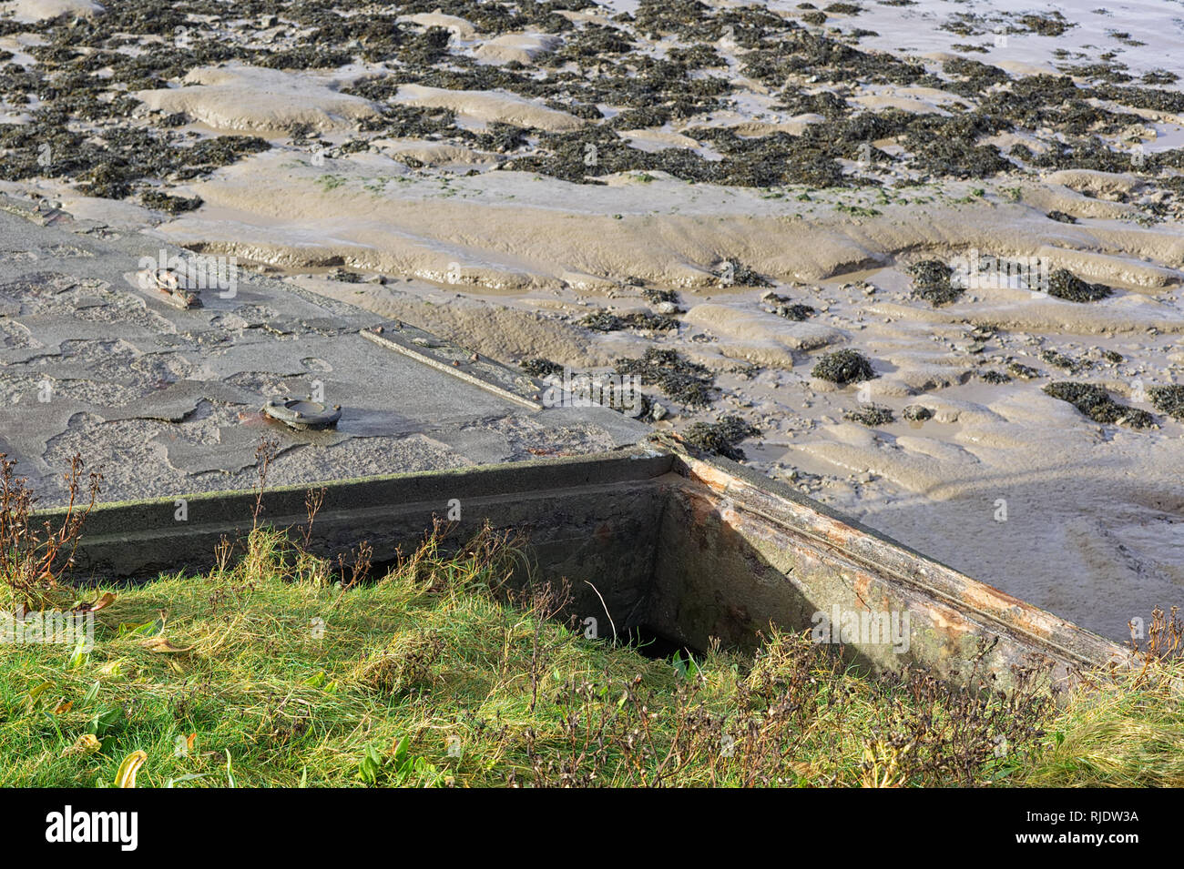 sunken ships at Purton Hulks, Ships graveyard Stock Photo - Alamy