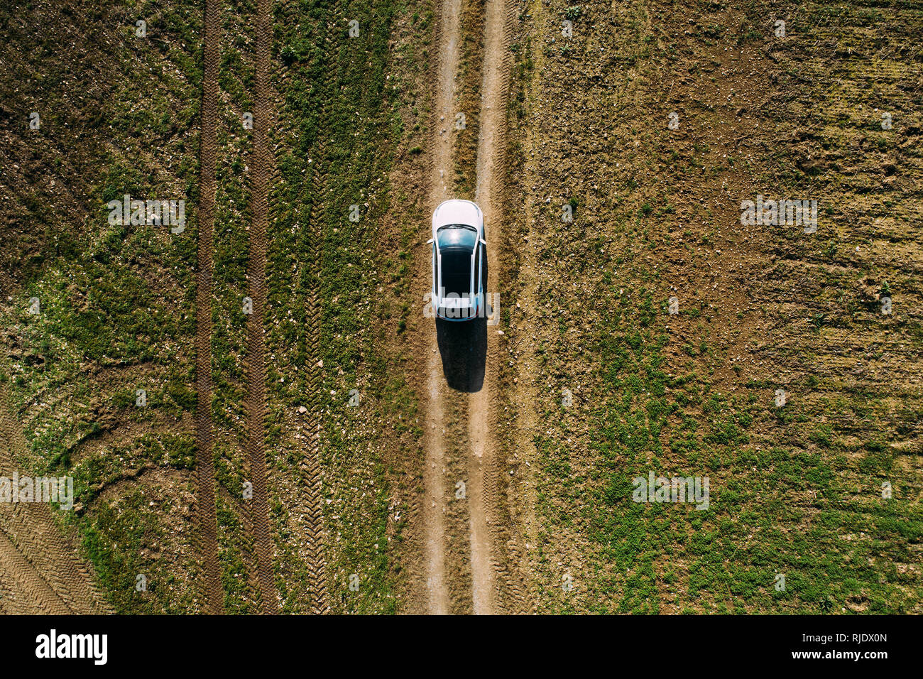 Driving dirt road aerial hi-res stock photography and images - Alamy
