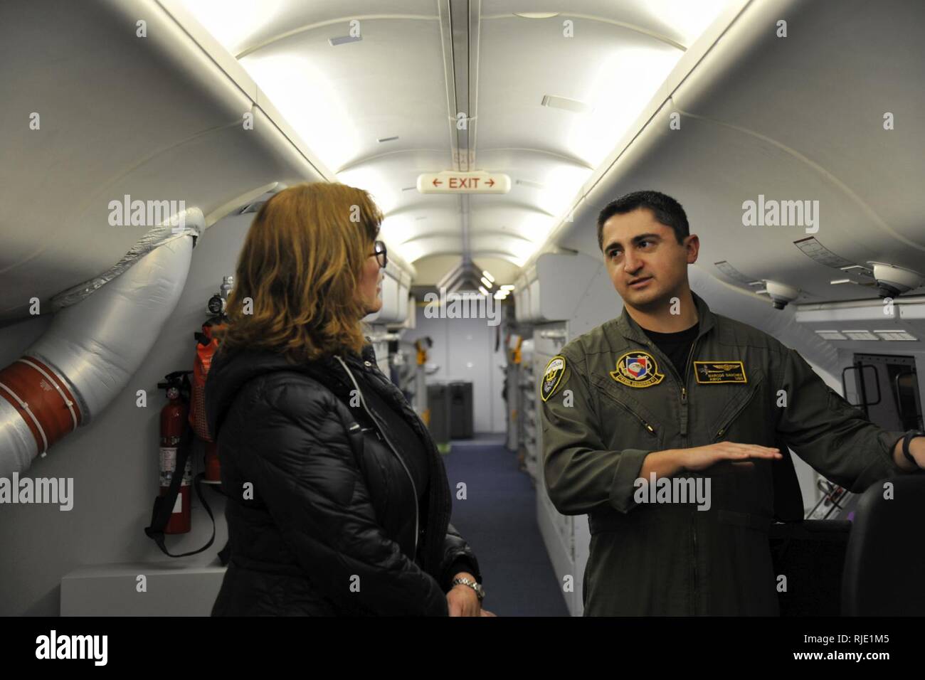 OAK HARBOR, Wash. (Jan. 18, 2018) — Naval Aircrewman (Operator) 1st ...