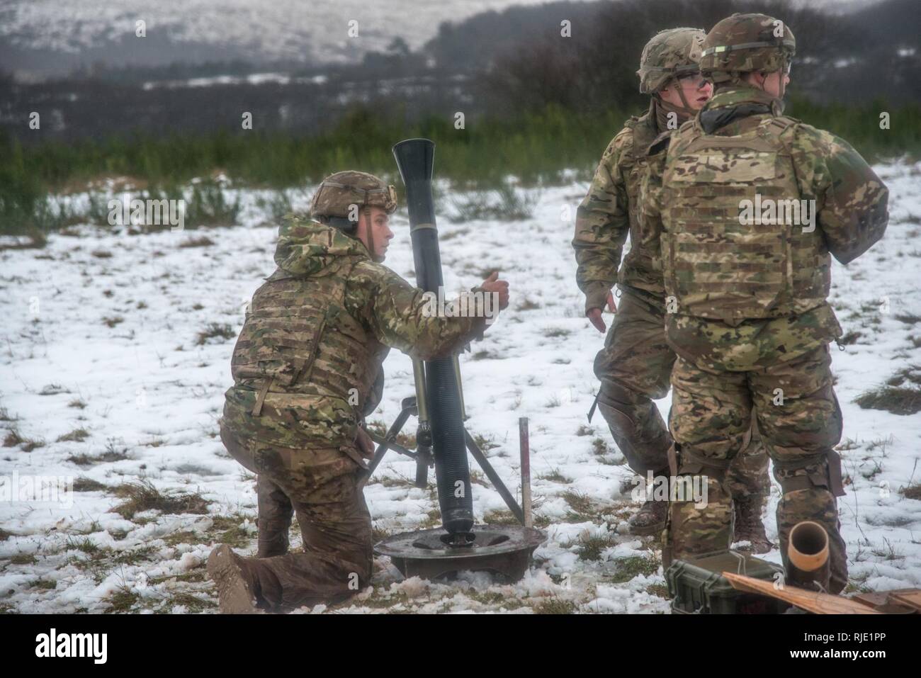 U.S. Soldiers assigned to Headquarters and Headquarters Company, 1st ...