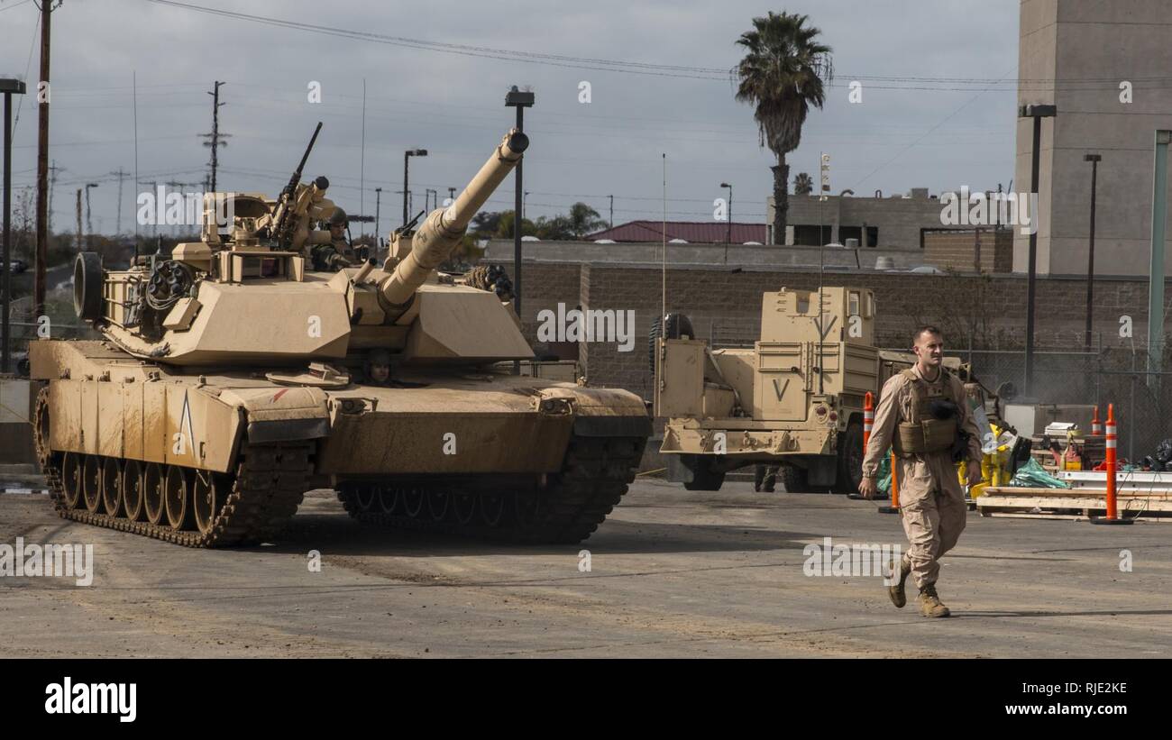 M1a1 abrams main battle tank hi-res stock photography and images - Alamy