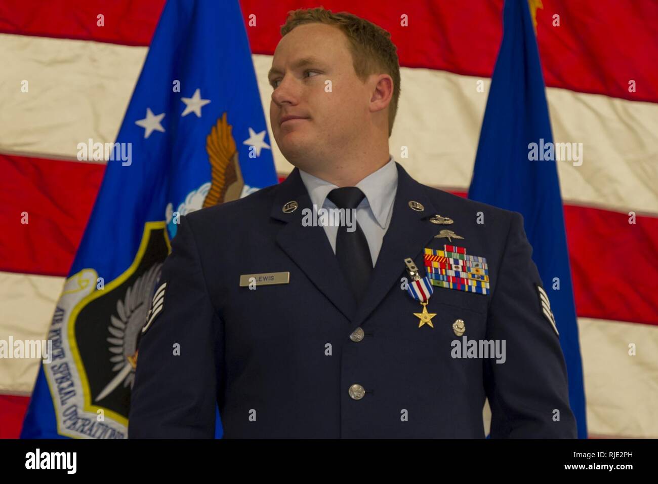 A combat controller with the 23rd special tactics squadron hi-res stock ...