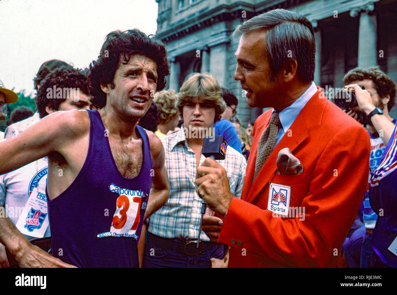 Dick Enberg interviewing Frank Shorter for NBC Sports at the 1980 US ...