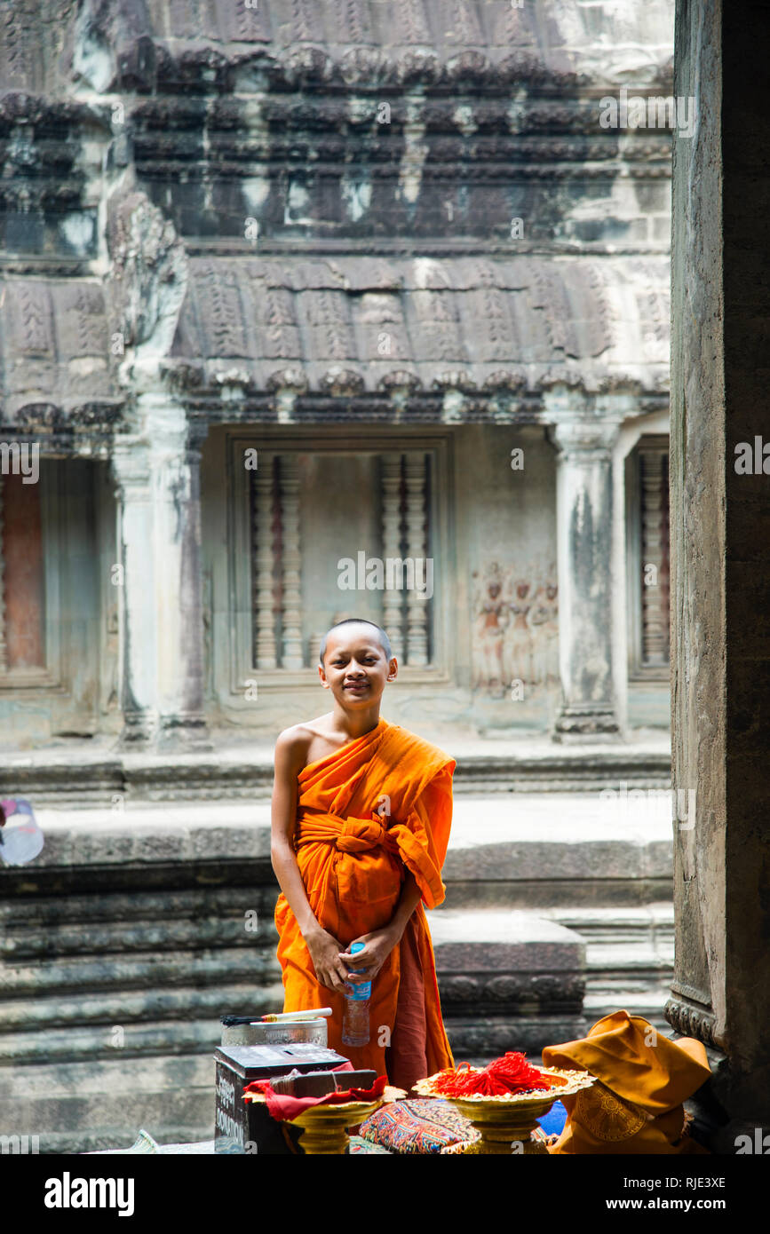 Buddhist monk 12th century hi-res stock photography and images - Alamy