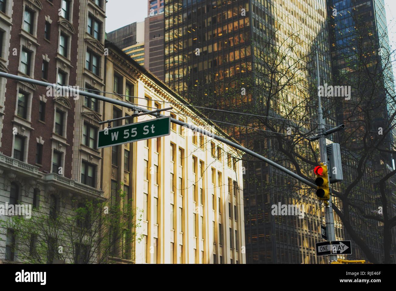 55th Street Stock Photos & 55th Street Stock Images - Alamy