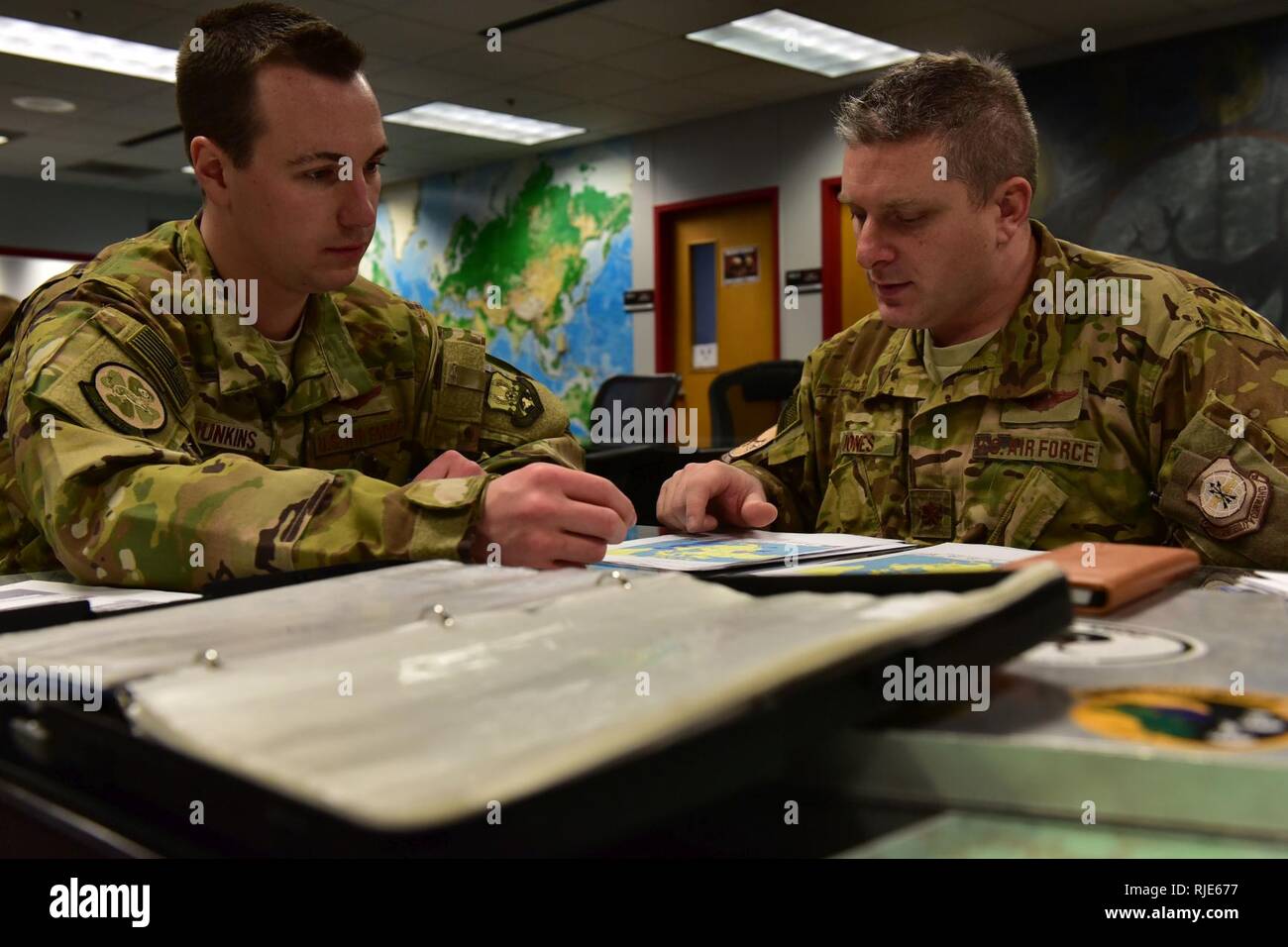 Reconfirm hi-res stock photography and images - Alamy