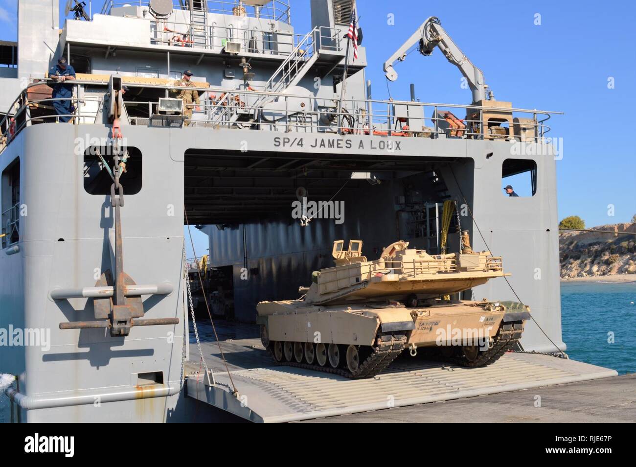 Army logistics support vessel 4 hi-res stock photography and images - Alamy