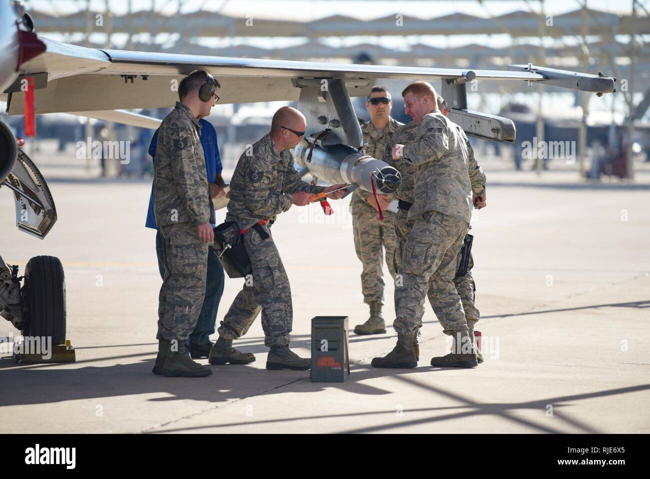 56th mxg hi-res stock photography and images - Alamy