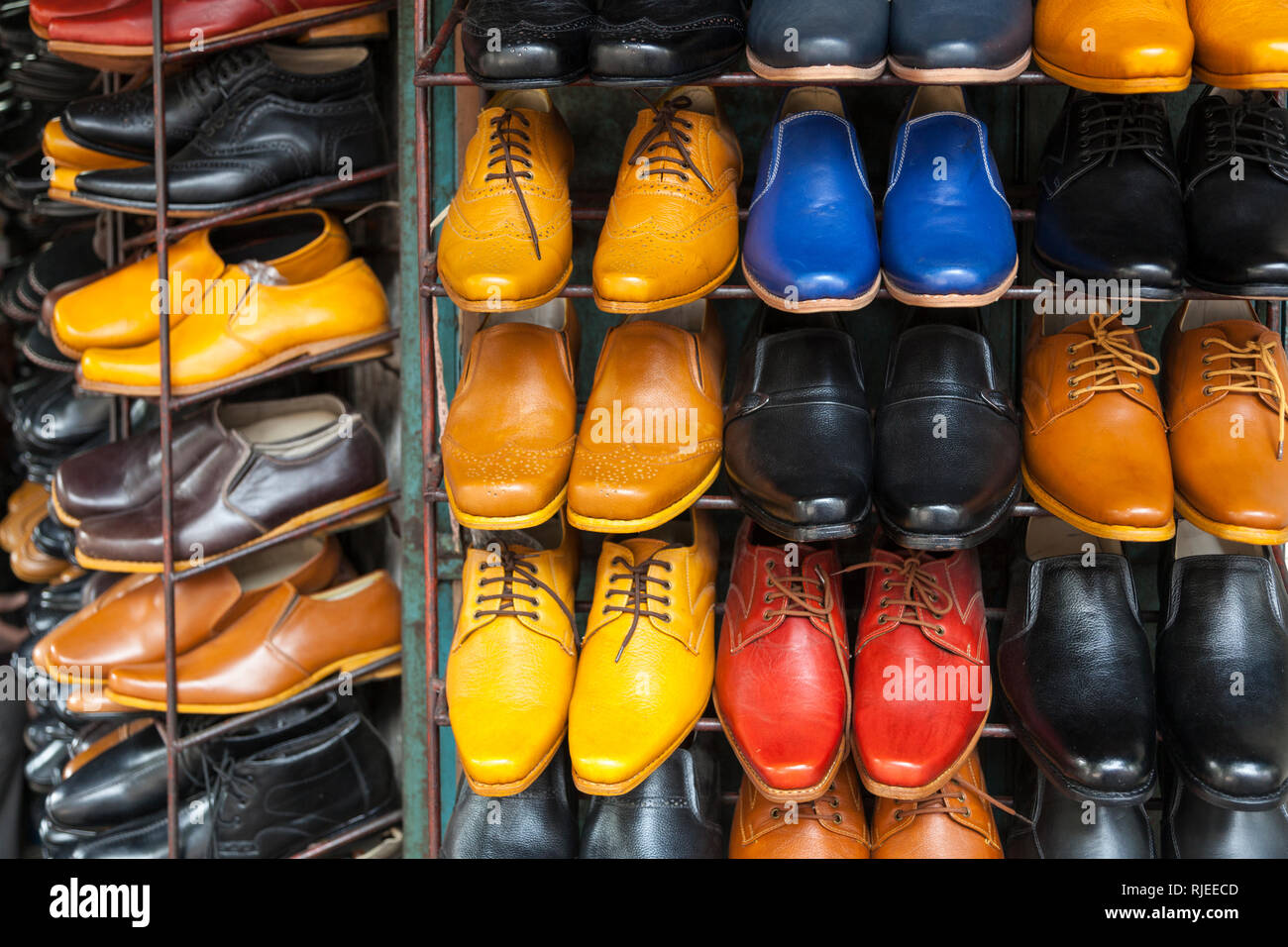 Shoe stall hi-res stock photography and images - Alamy