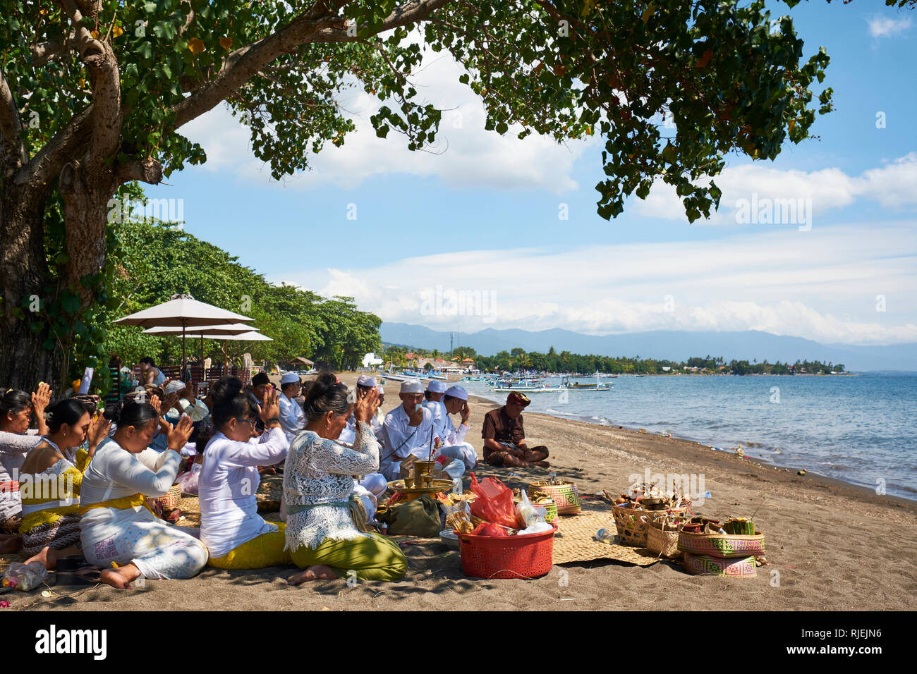 Indonesian men hi-res stock photography and images - Alamy