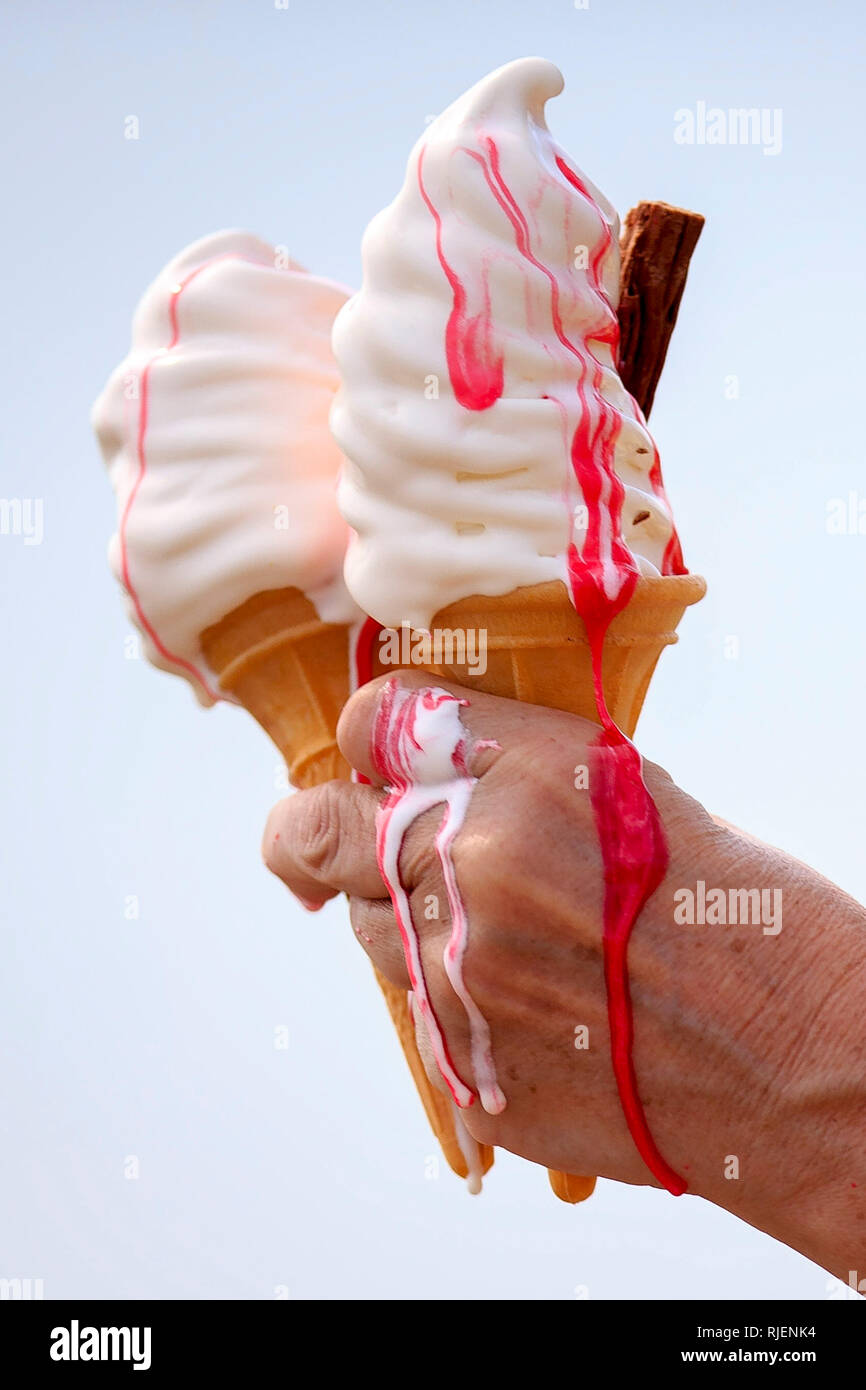 People Enjoy The Hot Weather On Brighton Beach High Resolution Stock ...