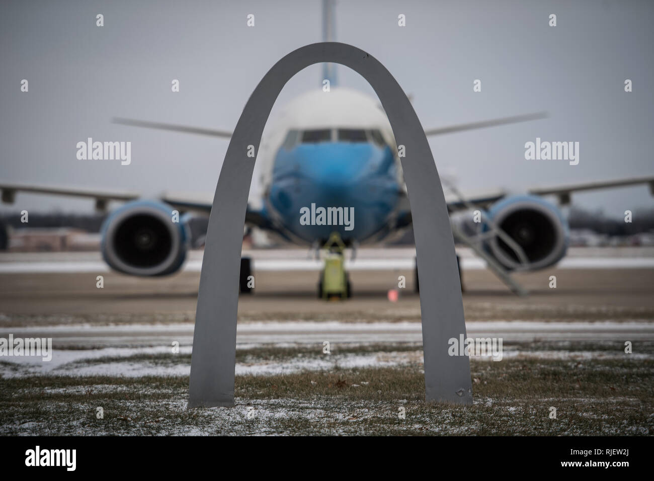 A 932nd Airlift Wing C-40 waits for a flight crew after preparations ...