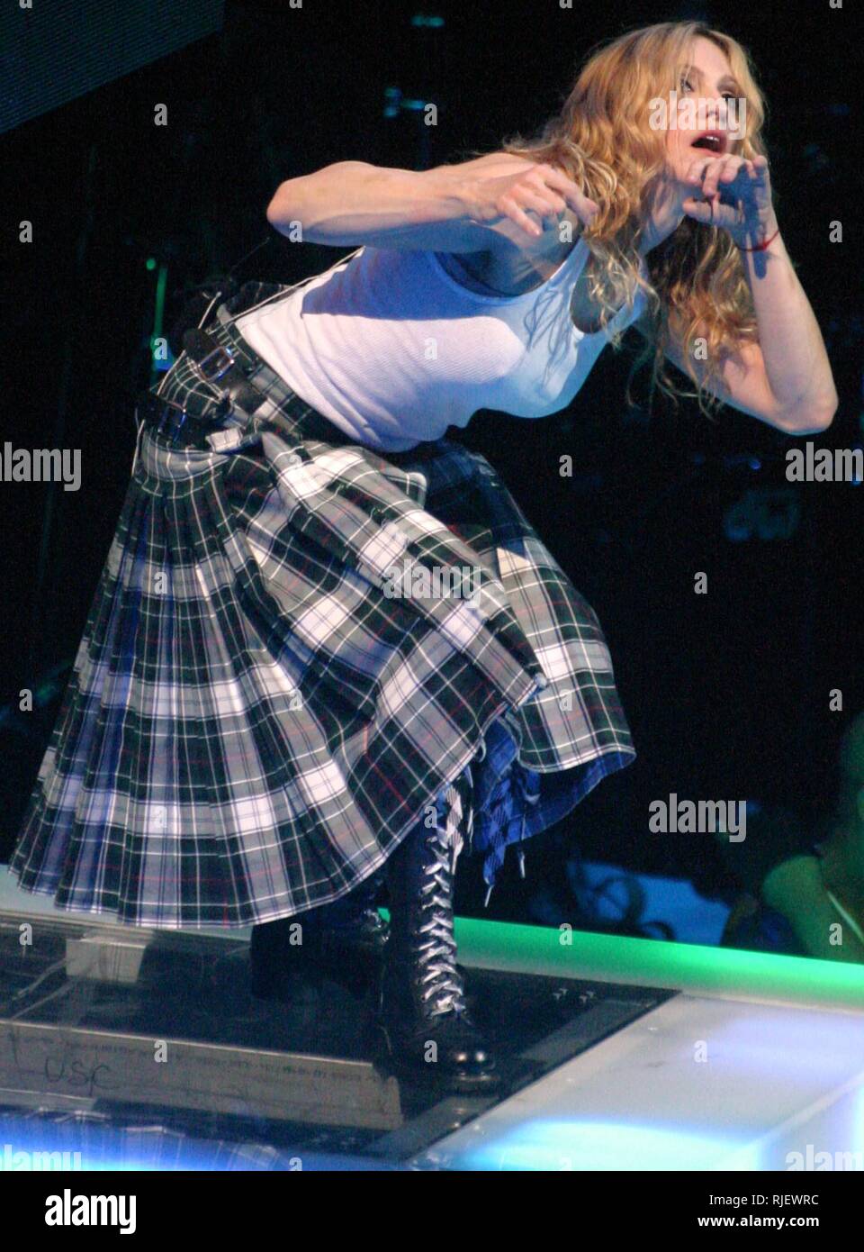 Madonna 6-23-2004 Photo By John Barrett/PHOTOlink/MediaPunch Stock ...