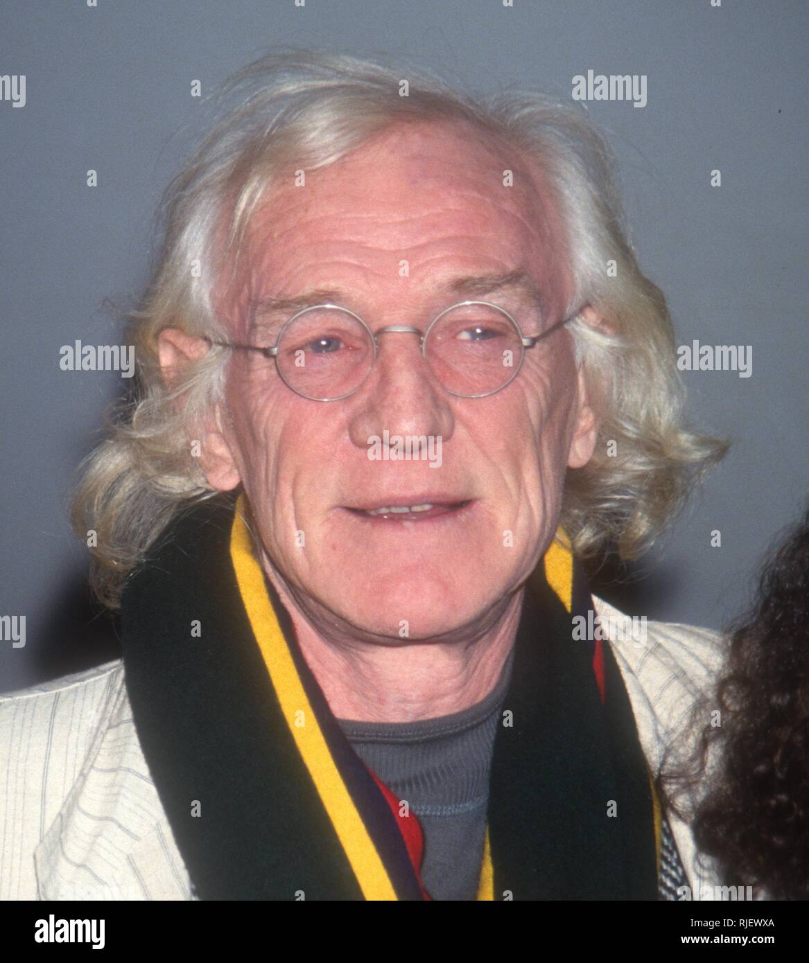 Richard harris 1993 hi-res stock photography and images - Alamy