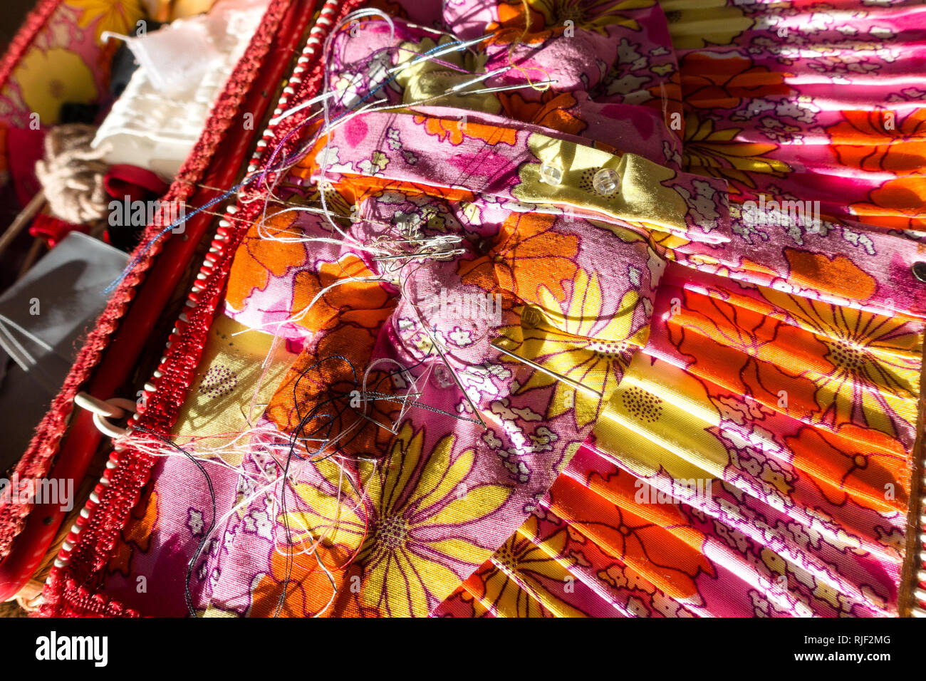 sewing box with needles, pins, and threads UK Stock Photo - Alamy
