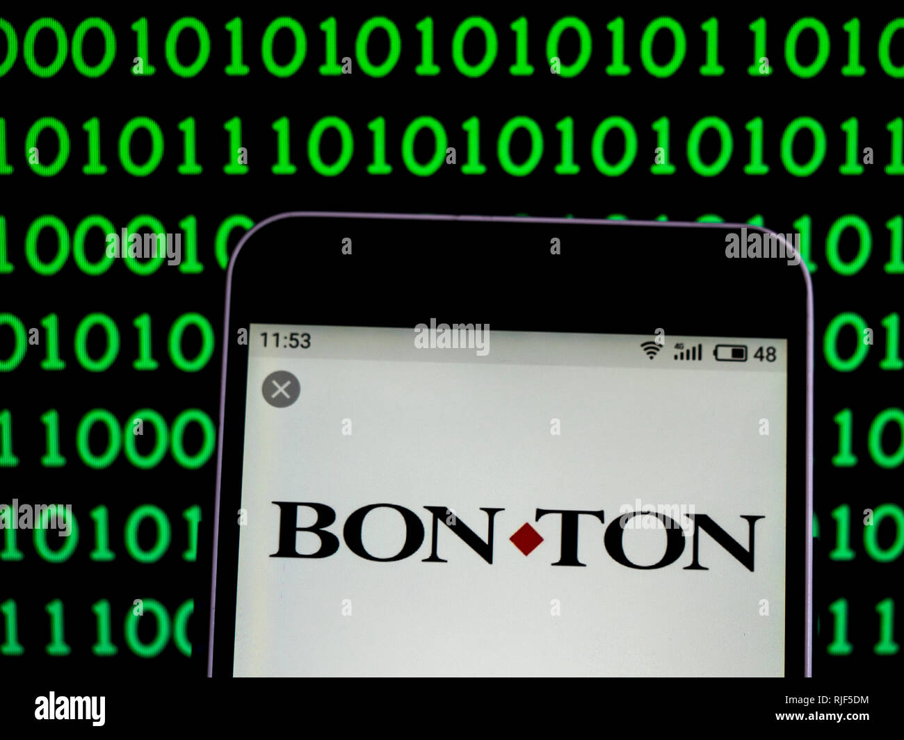 Ton logo hi-res stock photography and images - Alamy