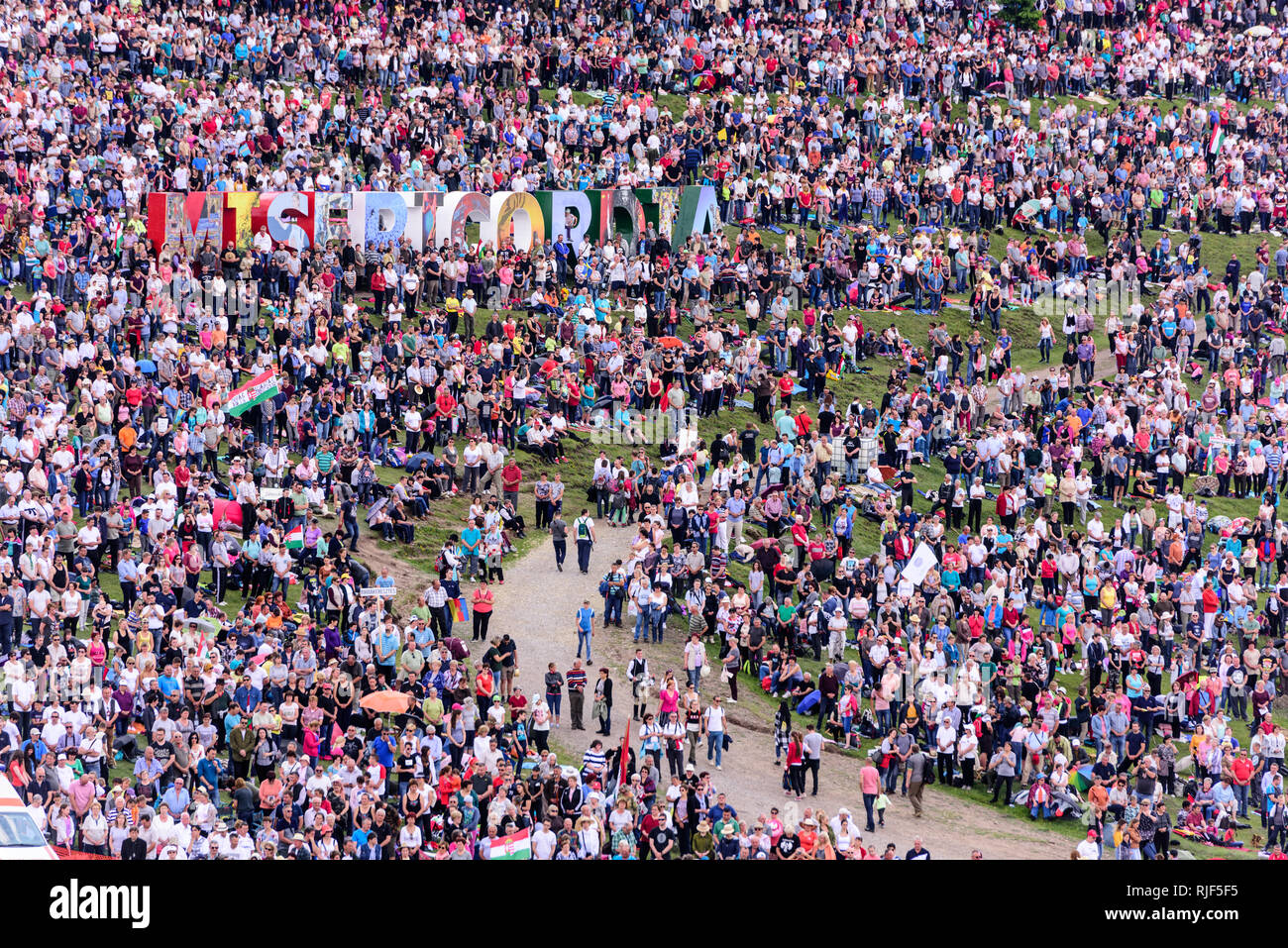 Protestant catholic gathering hi-res stock photography and images - Alamy