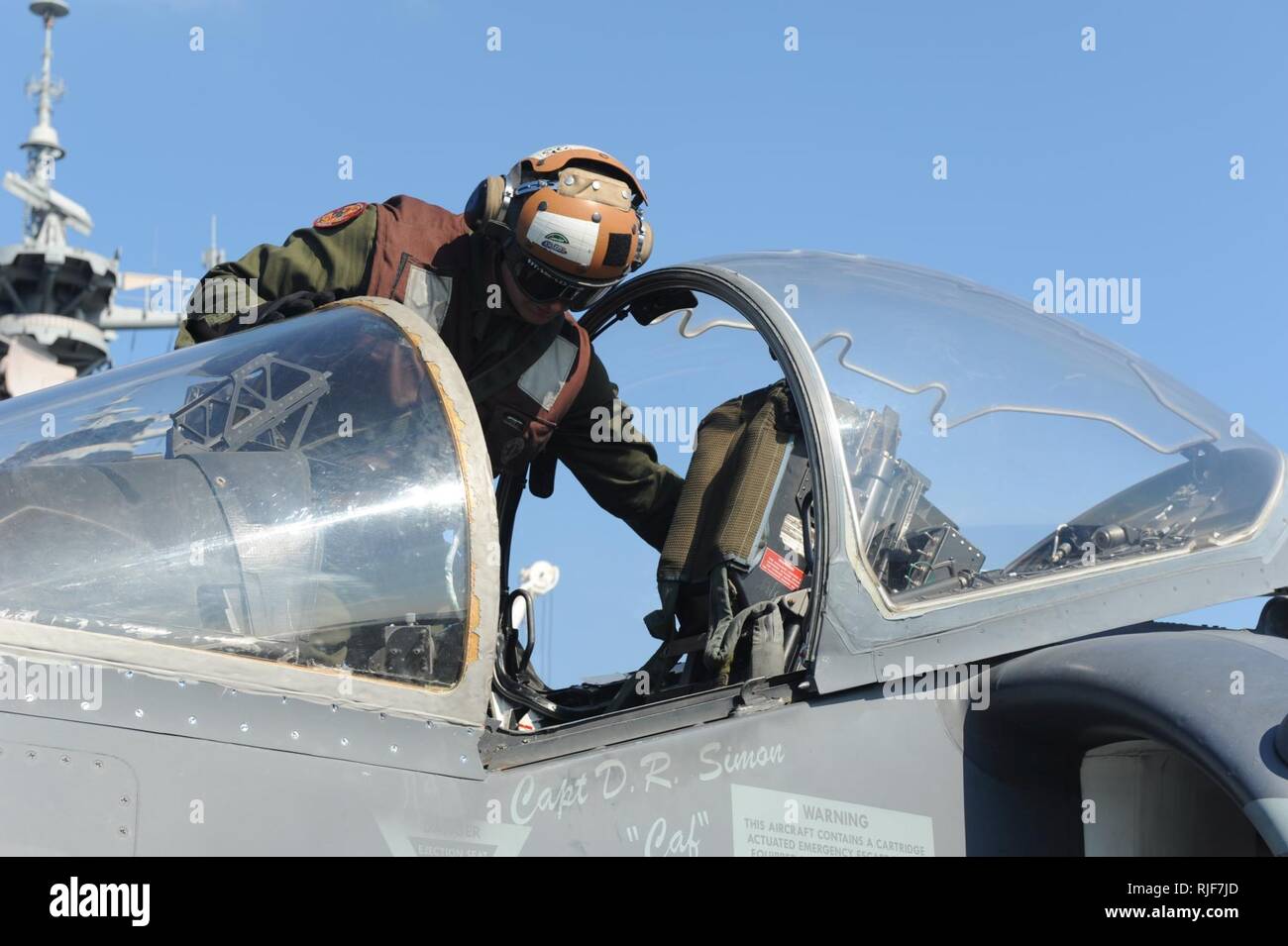 Amphibious Ready Group Marine Expeditionary Unit exercises Stock Photo ...