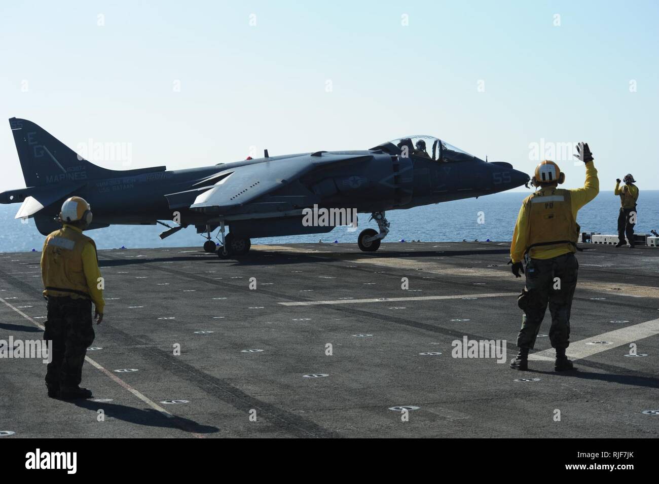Amphibious Ready Group Marine Expeditionary Unit exercises Stock Photo ...