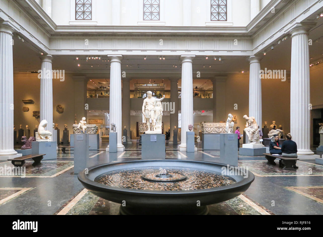 Greek and Roman Art Gallery at the Metropolitan Museum of Art, NYC, USA ...