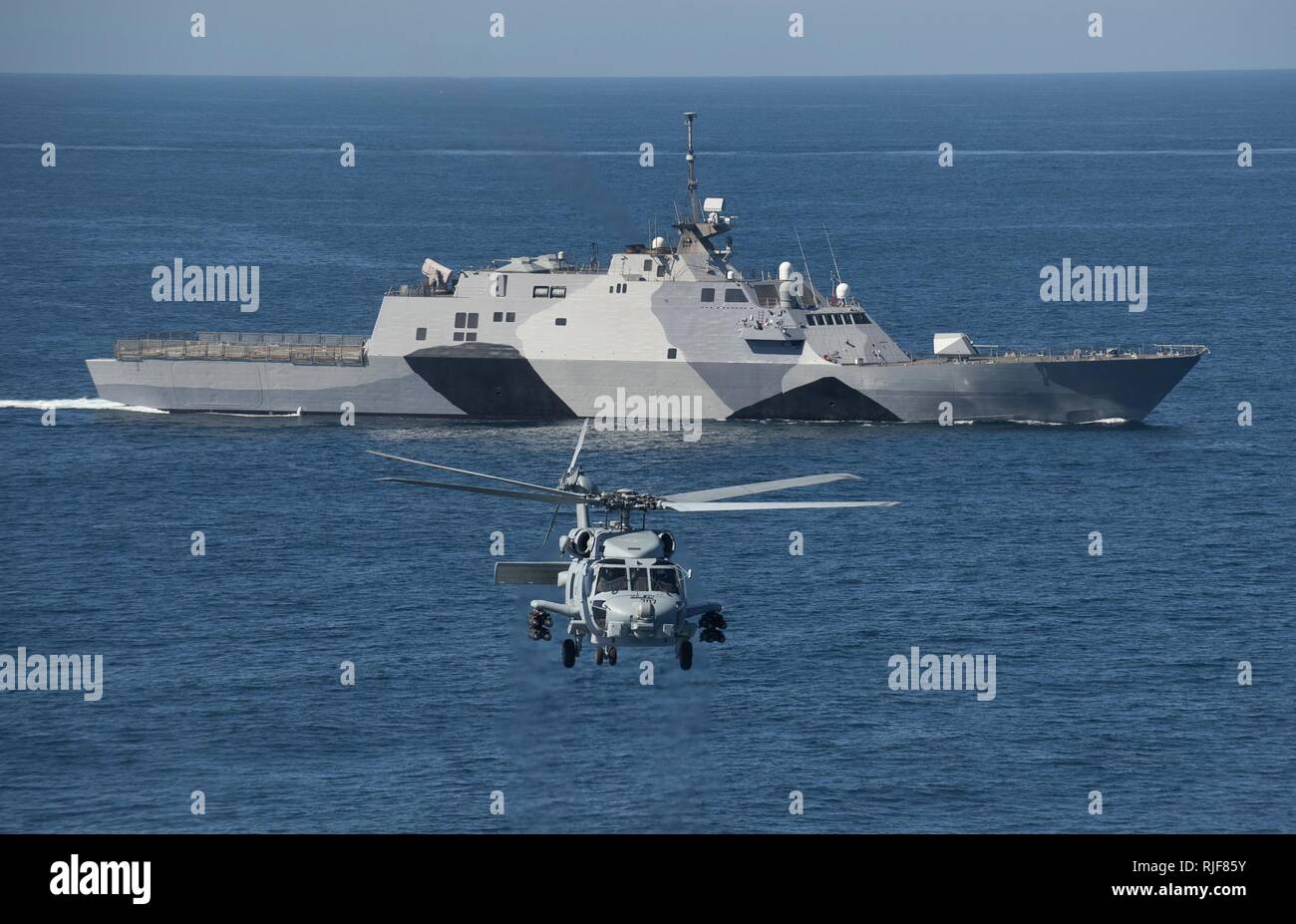 Assigned to the littoral combat ship uss freedom lcs 1 hi-res stock ...