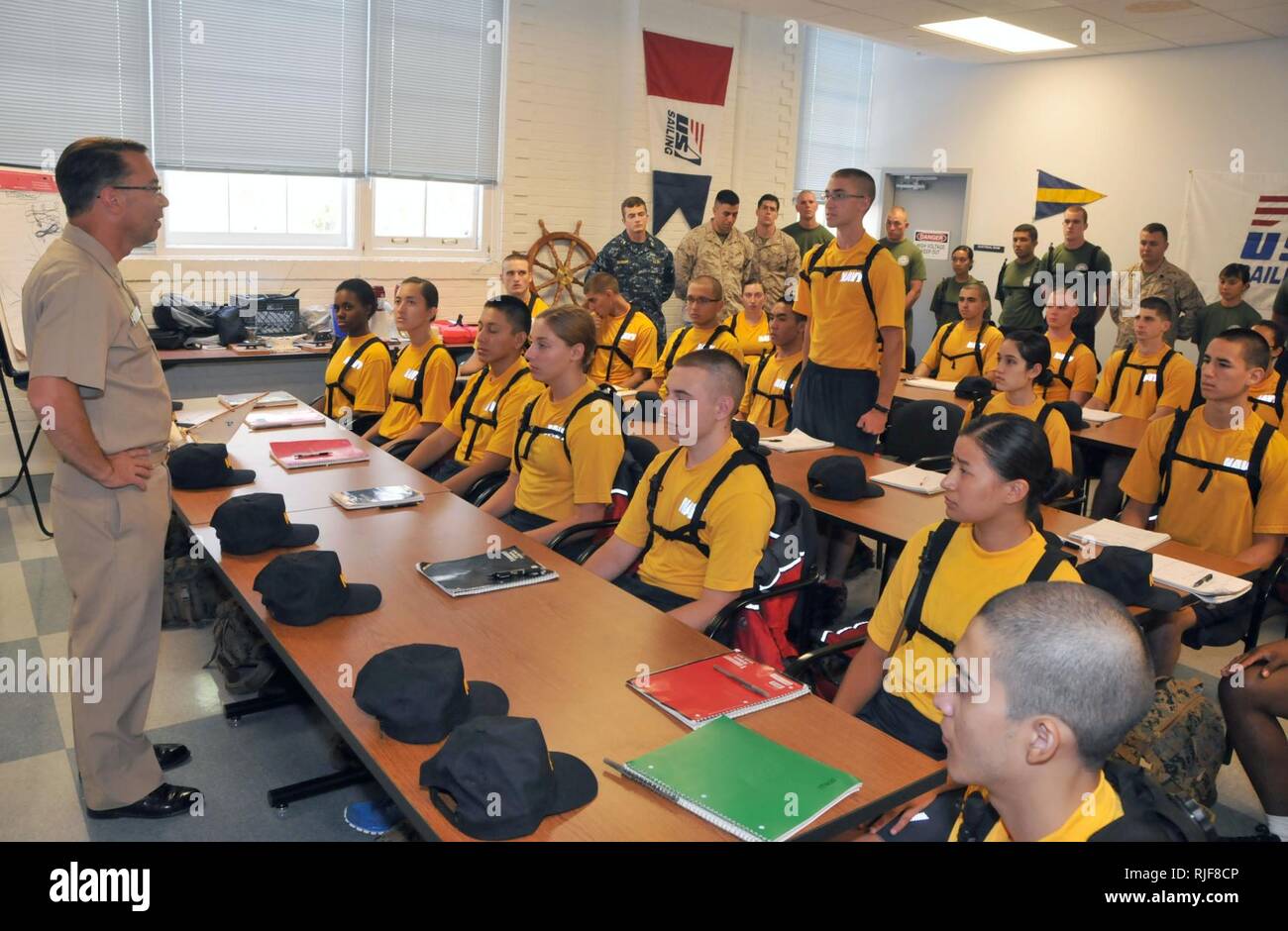 GREAT LAKES, Ill. (August 16, 2011) ??? Rear Admiral David F. Steindl ...