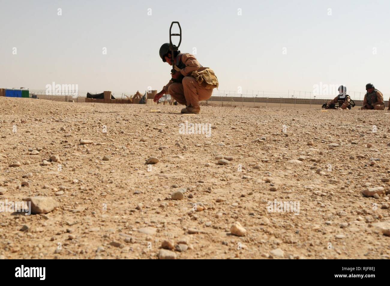 Explosive hazard reduction course hi-res stock photography and images ...