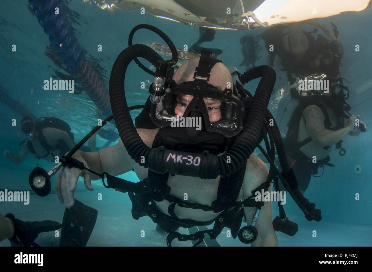 Mk16 hi-res stock photography and images - Alamy