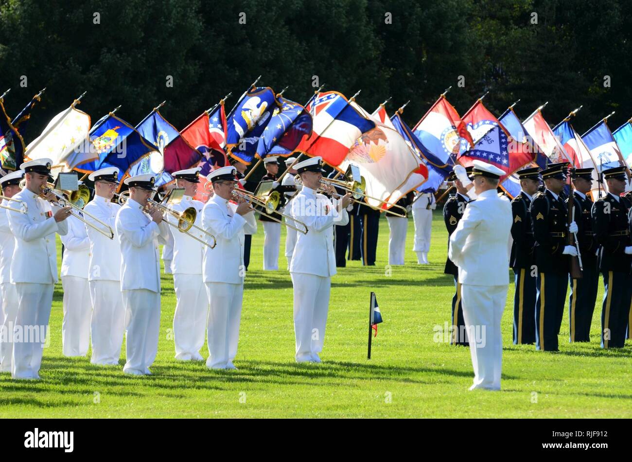 Congressman buck mckeon hi-res stock photography and images - Alamy
