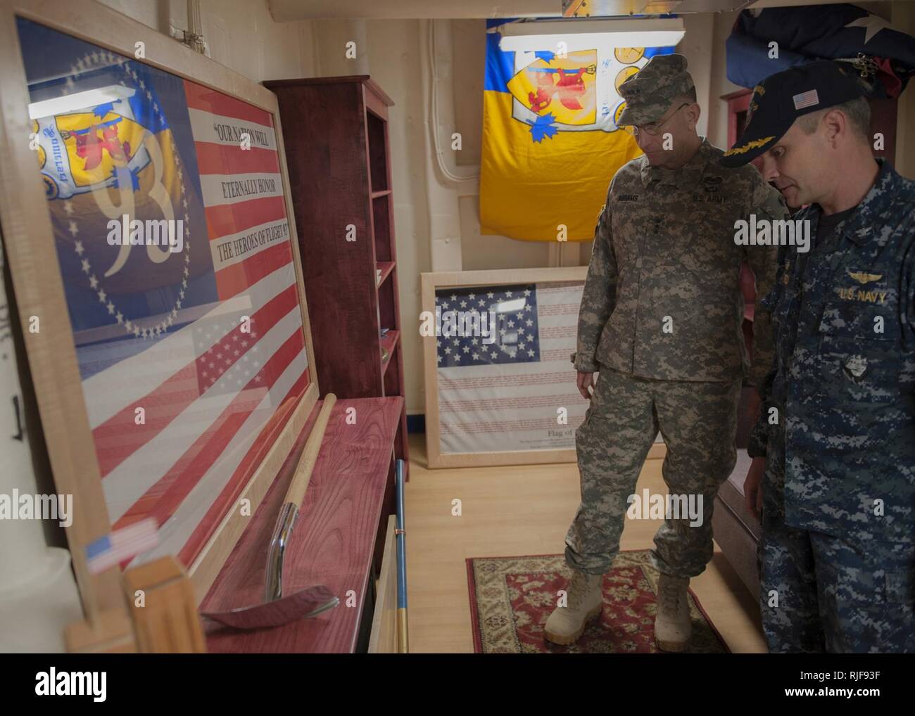 SAN DIEGO (May 13, 2015) - Capt. Leonard Reed, right, commanding ...