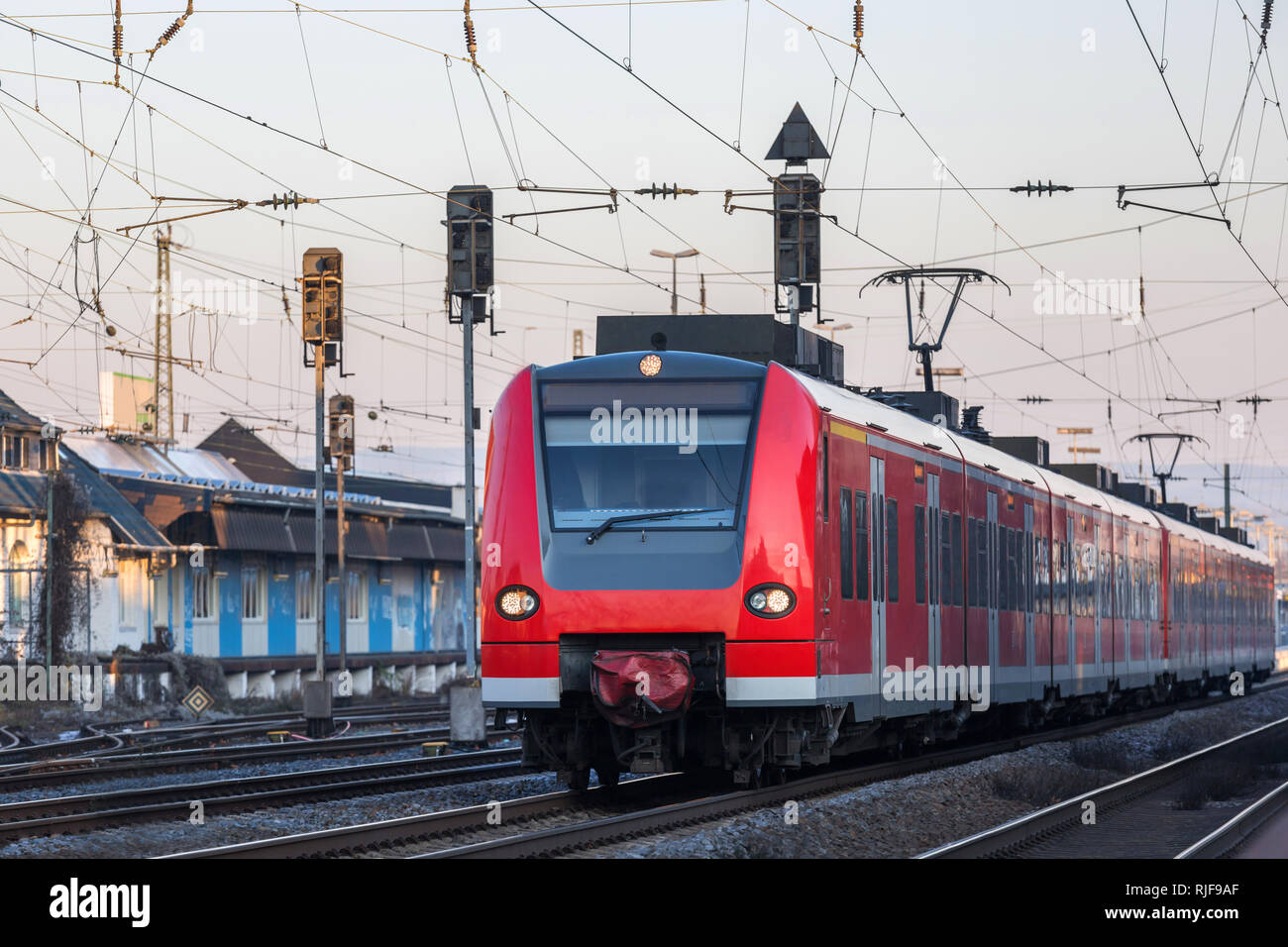 red passenger train Stock Photo - Alamy