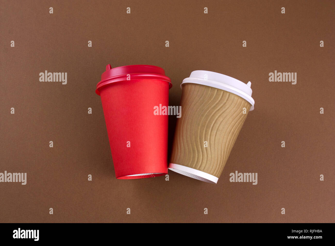 Brown paper cups hot hi-res stock photography and images - Alamy